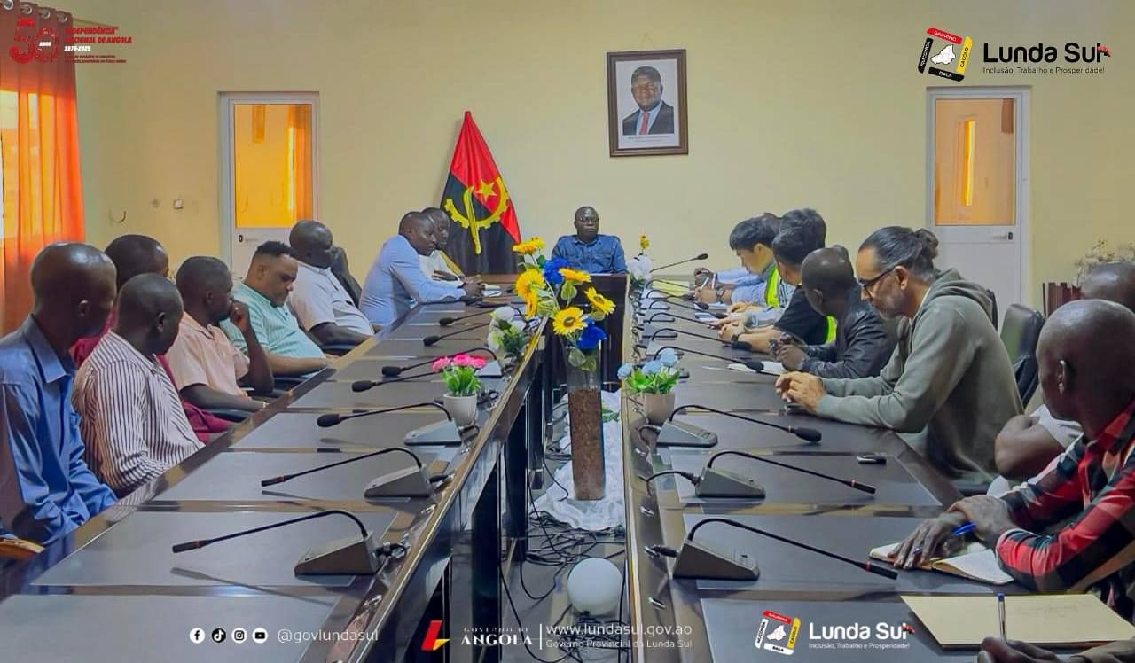 EQUIPA TÉCNICA CONSTATA FUNCIONAMENTO DO SISTEMA DE ÁGUA DO MUNICÍPIO ...