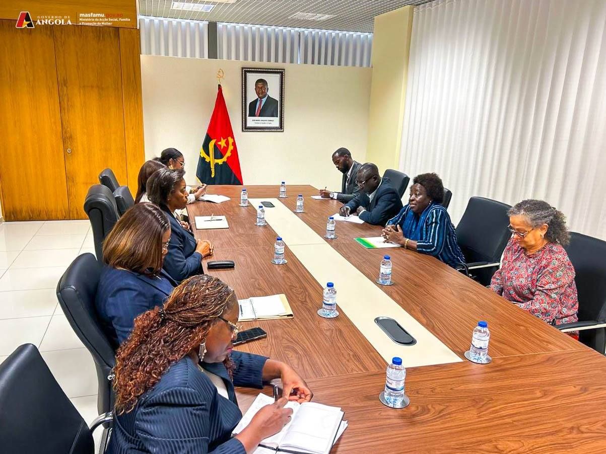 MASFAMU E UNACA UNEM ESFORÇOS PARA CAPACITAR MULHERES LÍDERES DE ...