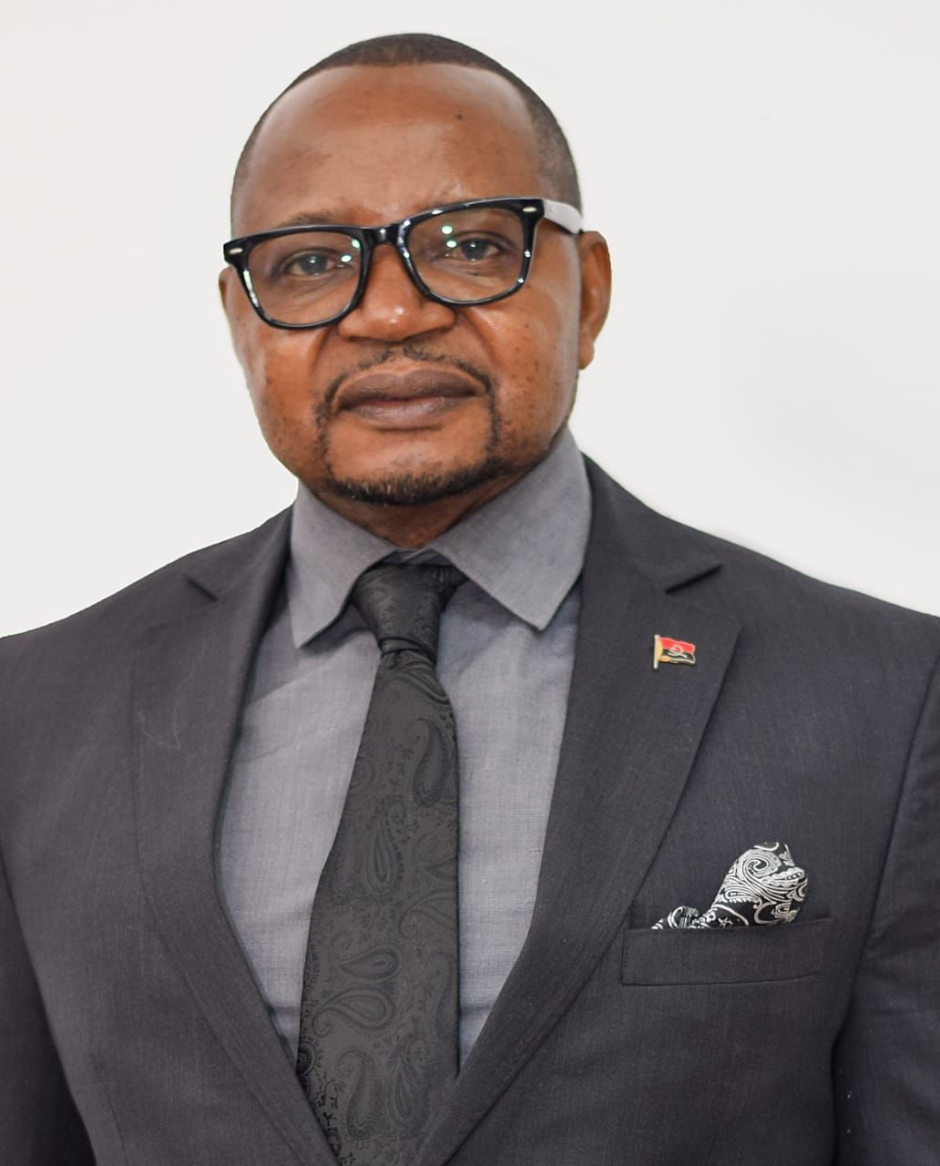 Descubra o Portal - igae.gov.ao