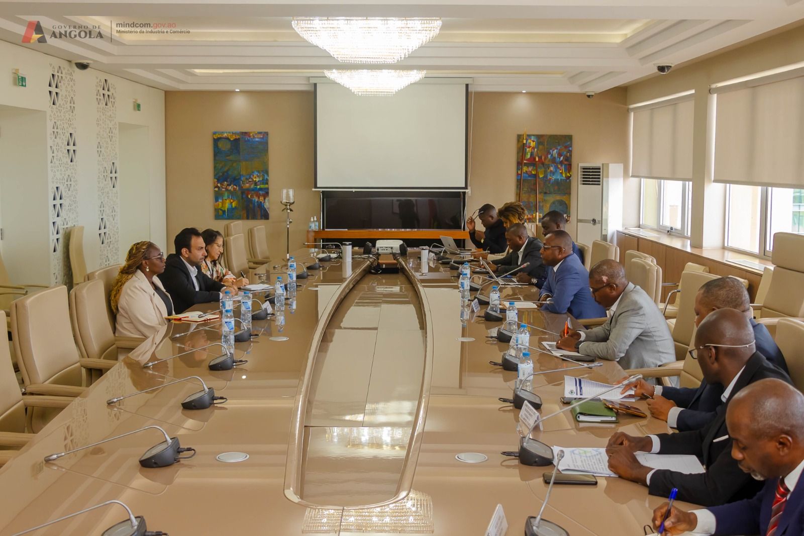 INDÚSTRIA E COMÉRCIO EM ANGOLA AVANÇAM COM CERTIFICAÇÃO EM MATERIAIS DE ...