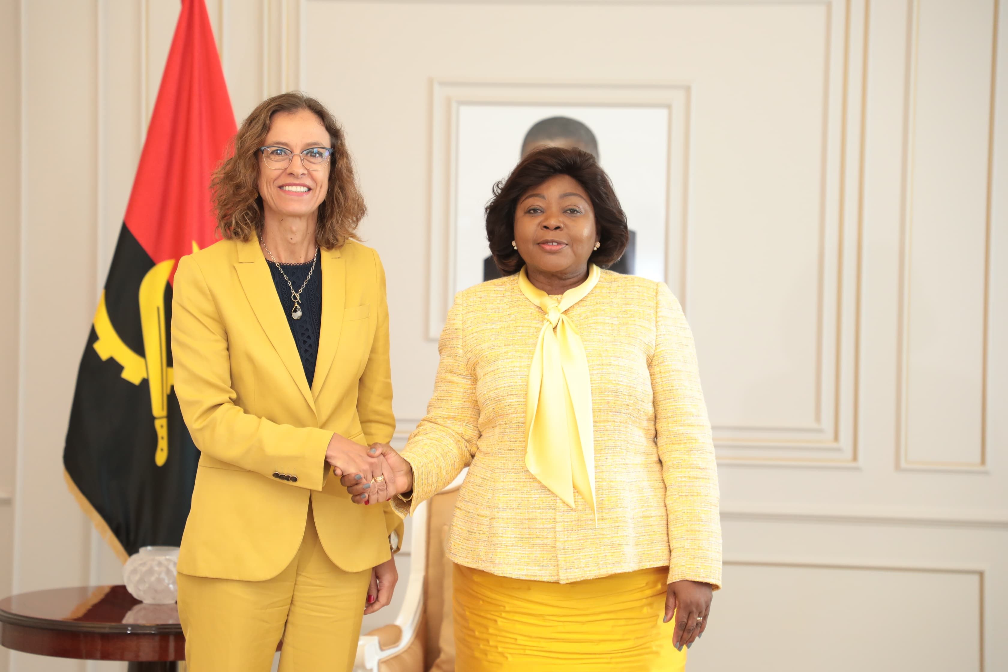 Esperança da Costa e Rosário Bento Pais abordam cooperação entre Angola ...