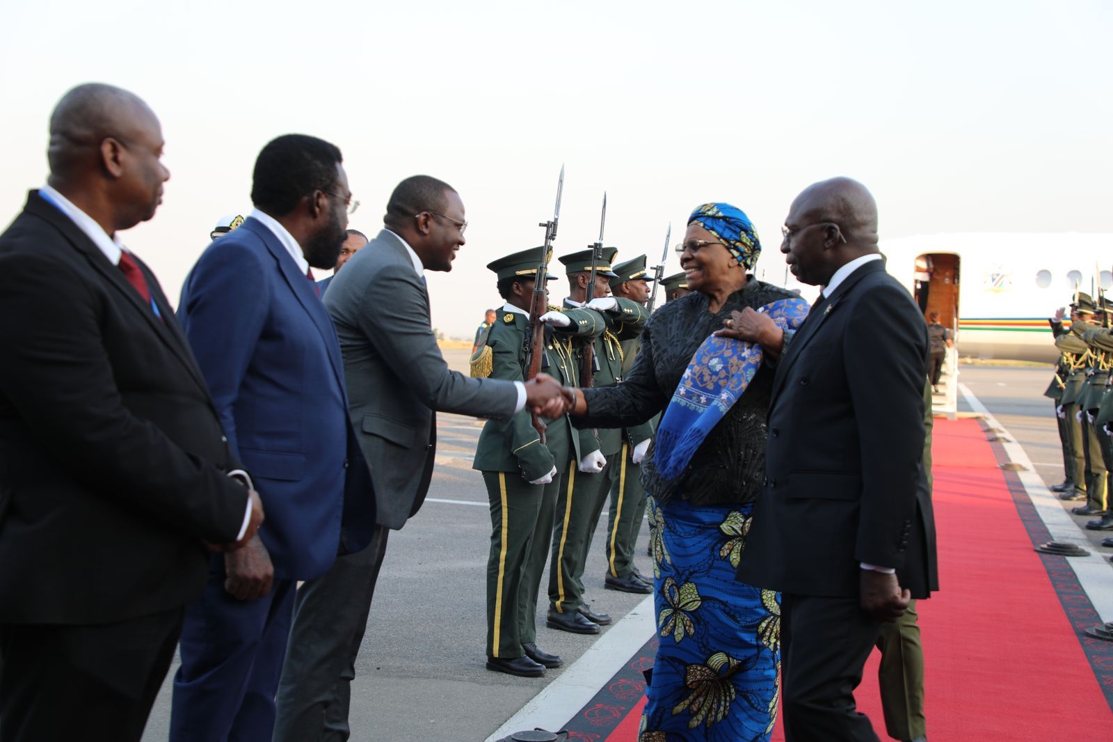 Presidente da Namíbia em Luanda para Cimeira EUA-África - Portal - scm ...