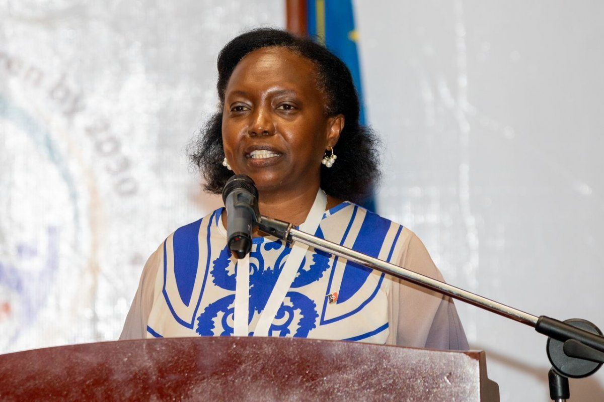 Angola Participa Do Lançamento Global Para Acabar Com Sida Em Crianças ...